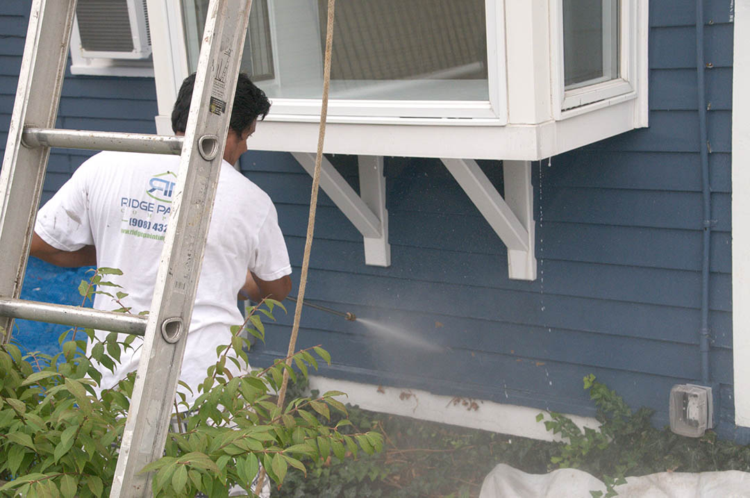 Power Washing Vs. Pressure Washing: Whats the Difference? - Ridge ...